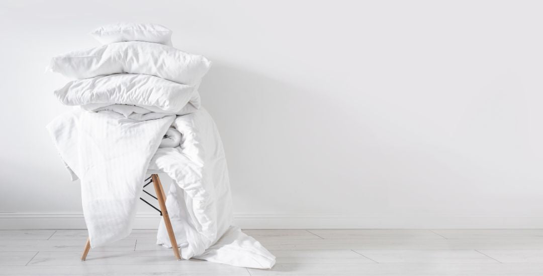 How to keep your white bedding bright: Tips for washing and fabric car ...